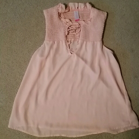 No Boundaries | Tops | Adorable Pink Silk Tank With Ties At Neckline ...
